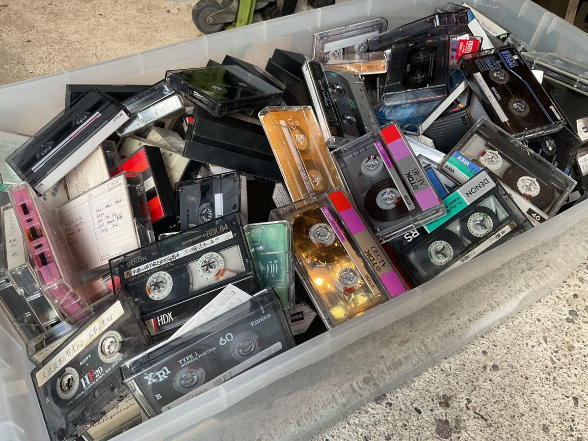 Yahoo!オークション - カセットテープ 大量まとめ売り 約24kg 140サイ...