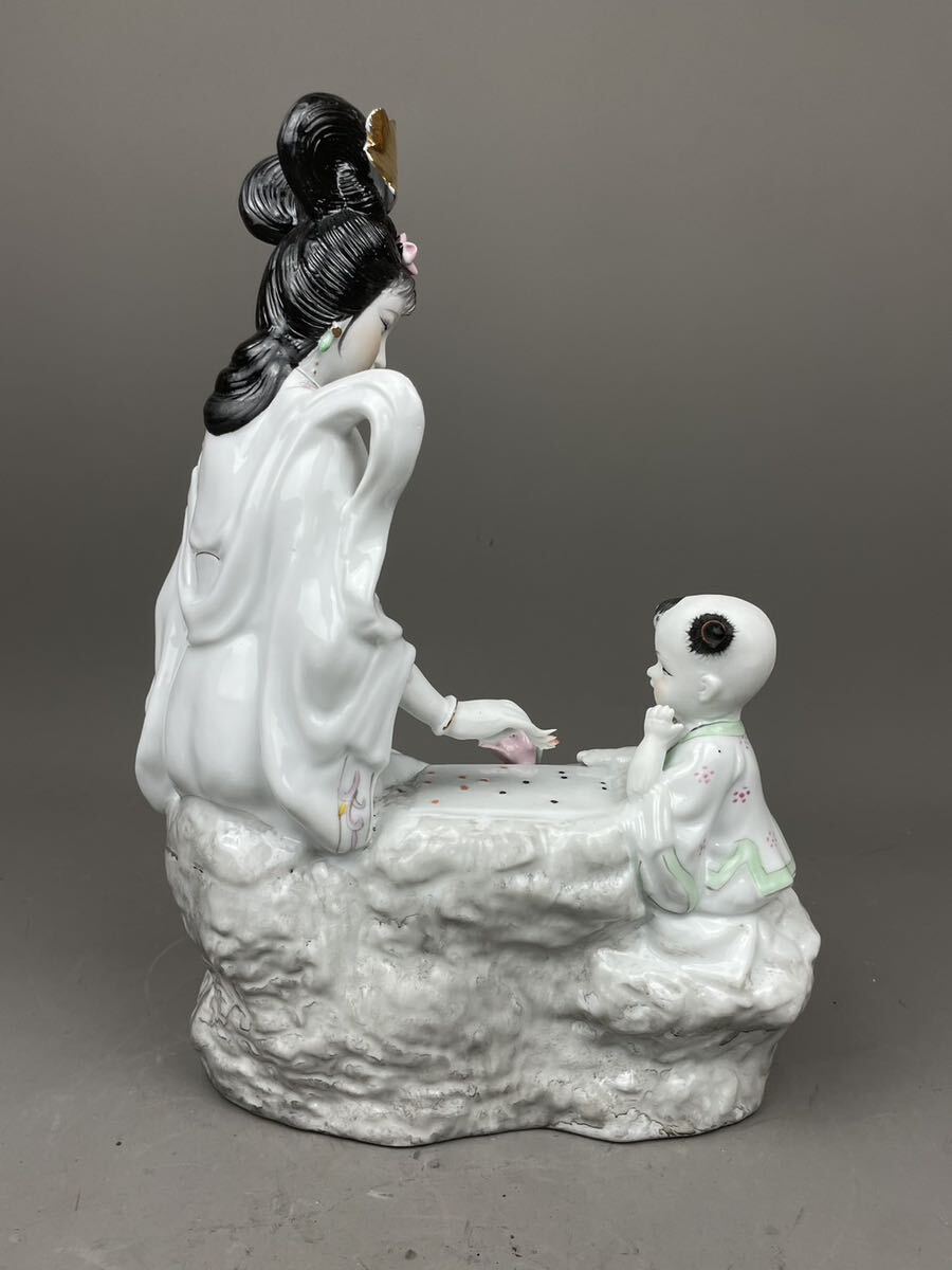 福31 東洋美術 陶器 人形 女性像 美人像 中国美術 姑娘 古玩 福31 東洋美術 陶器 人形 女性像 美人像 中国美術 姑娘 古玩