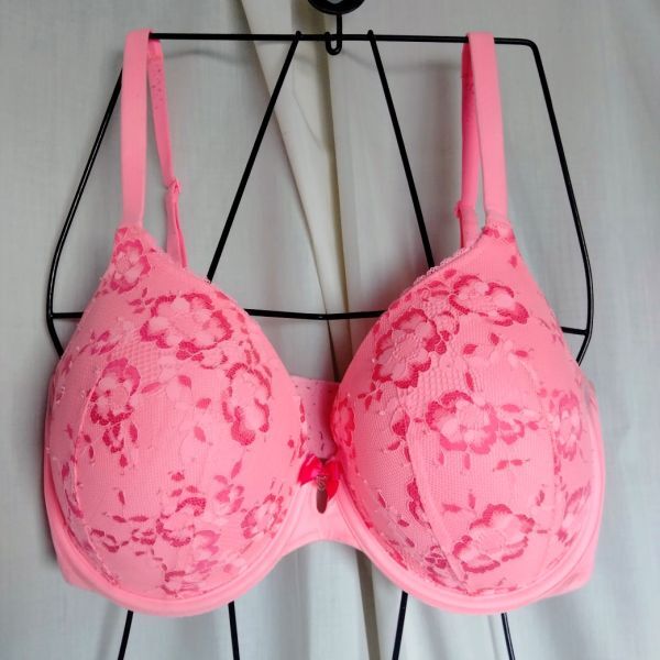 Yahoo!オークション - 【USED】75G 補正下着 ブラジャー ピンク2