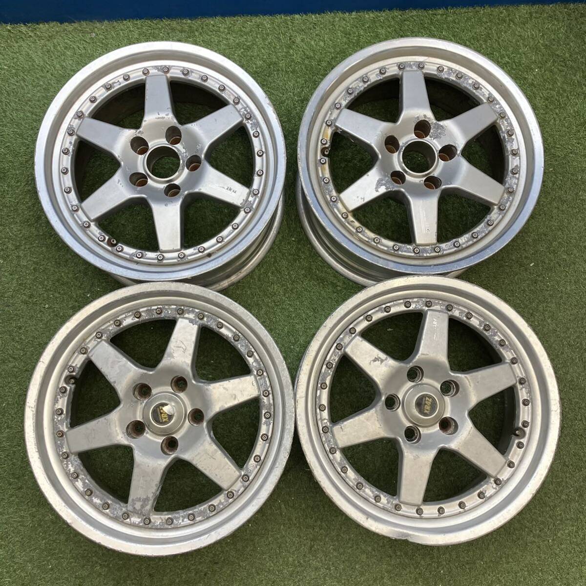 Yahoo!オークション - 【0334】17インチ 8.5J 9.0JJ SPEED STAR XR-4Z ...