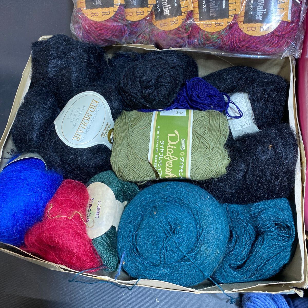 Yahoo!オークション - N 3742 [ 編み物セット まとめて ] カゴ付 高級...