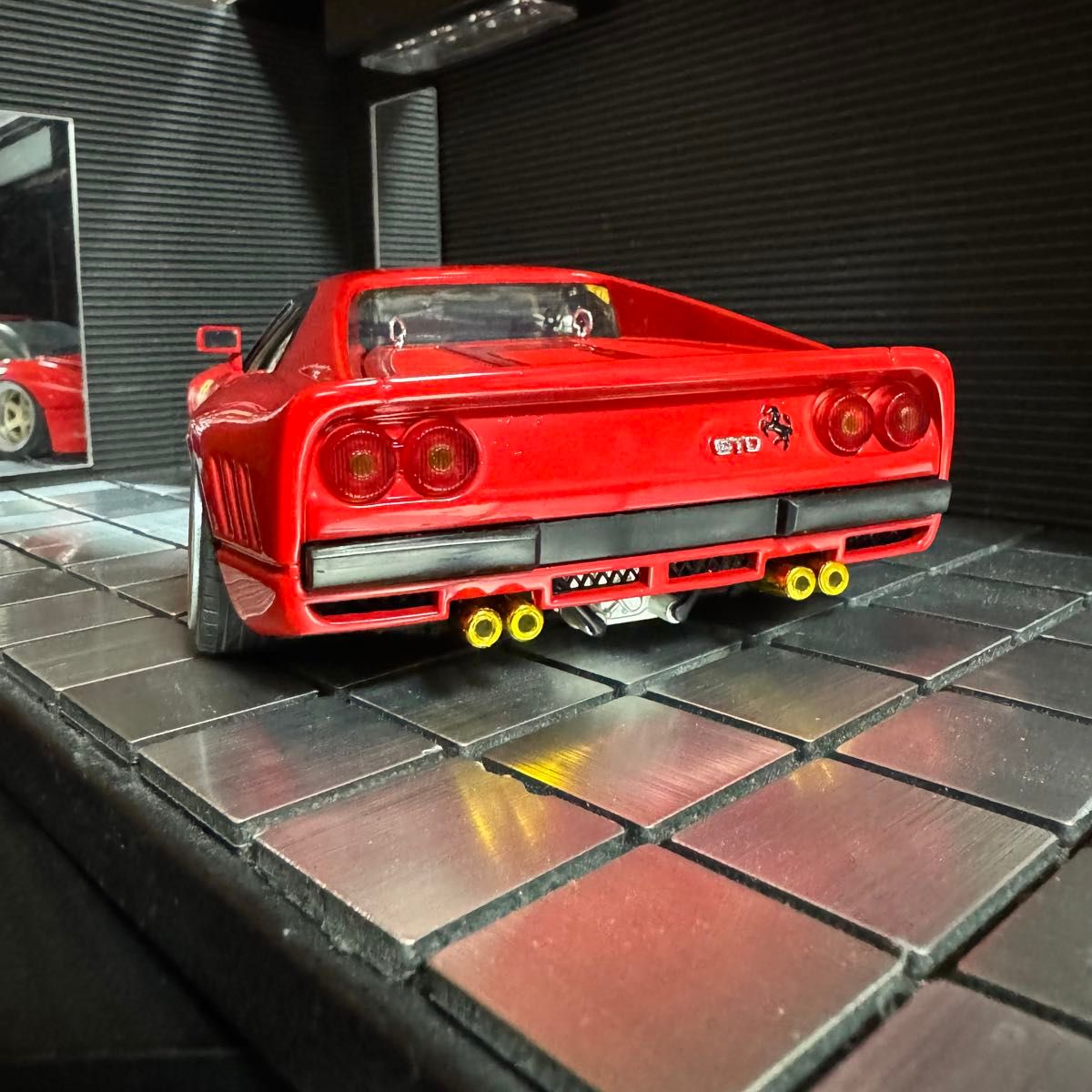 ホットウィール 1/18 フェラーリ 288GTO (カスタム仕様)|Yahoo ホットウィール 1/18 フェラーリ 288GTO (カスタム仕様)|Yahoo