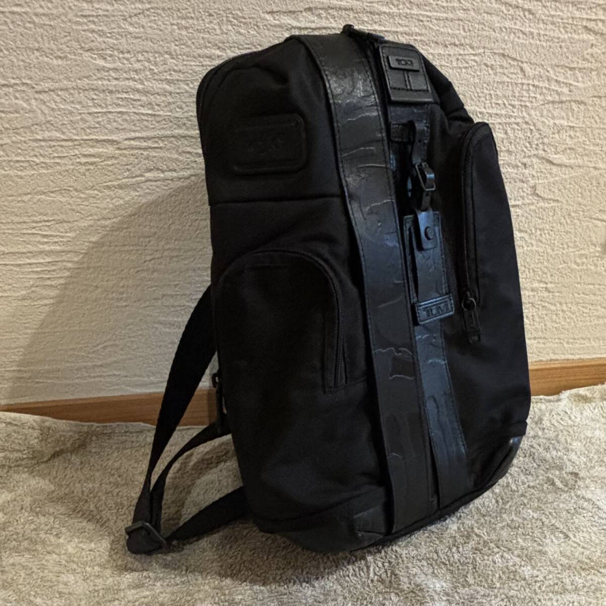 Yahoo!オークション - 【TUMI×wjk／トゥミ×ダブルジェイケイ】 Saratog...