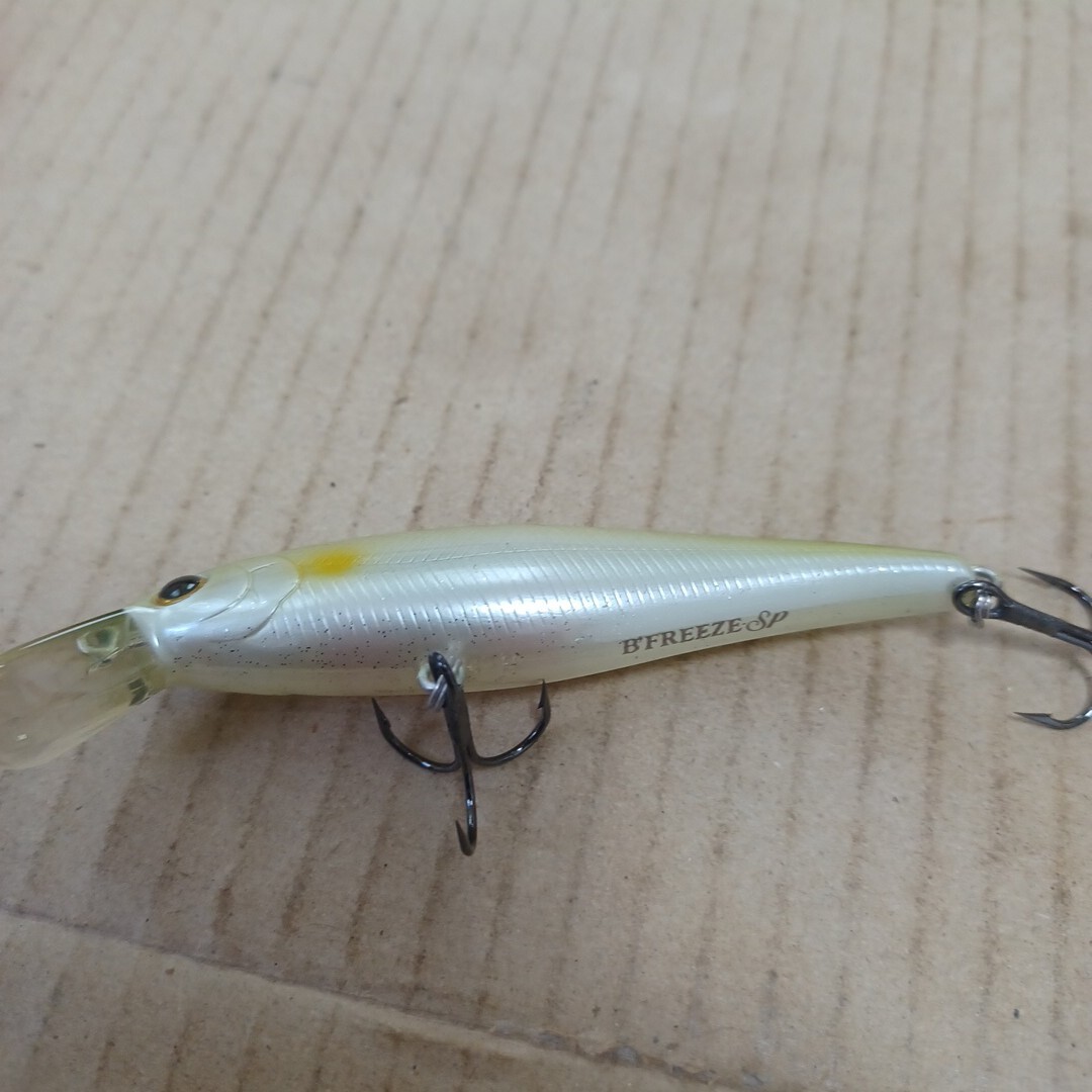 Yahoo!オークション - ラッキークラフト ビーフリーズ80SP