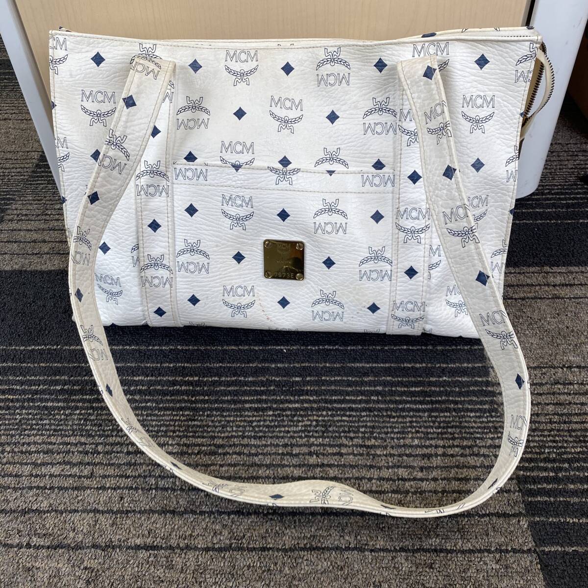 Yahoo!オークション - 【T0923 】MCM 2way ハンドバッグ レザー ホワイ...