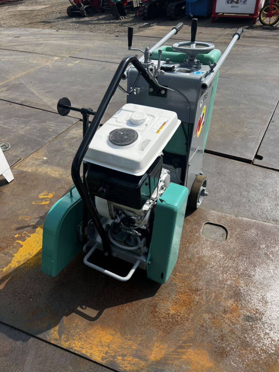 Yahoo!オークション - 3856 茨城 コンクリートカッター マキタ セル式 ...