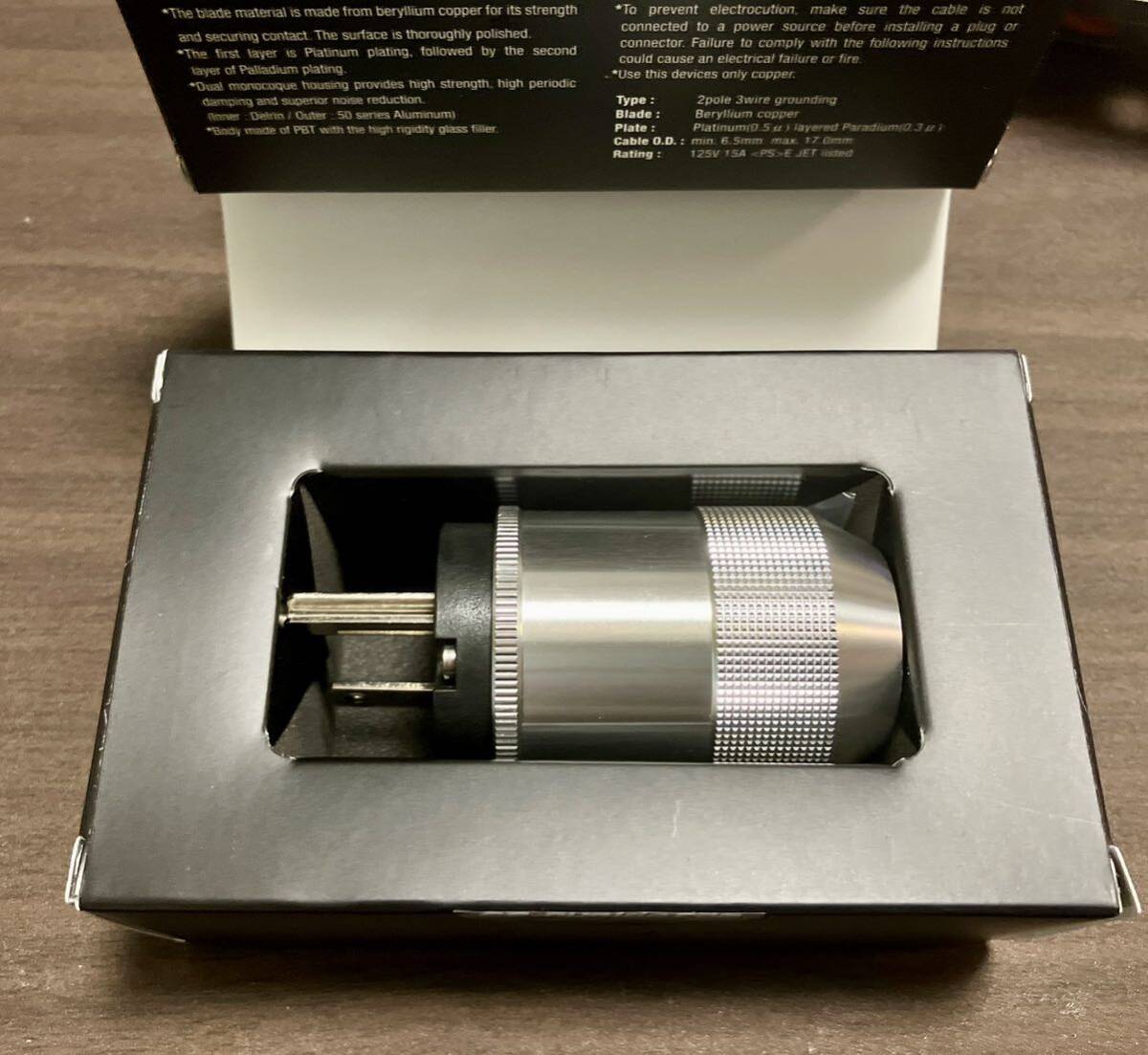 Yahoo!オークション - オヤイデ Oyaide 電源プラグ M1