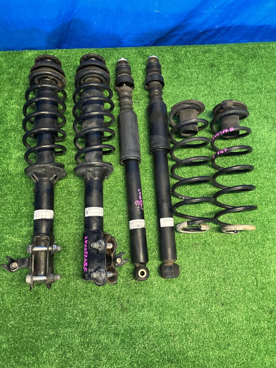 スズキ ソリオ MA15S 純正 サスペンション 1台分 51601-SFA-0440/51602-SFA-0440/52610-SFA-0440 ショック サス スプリング(サスペンション ...
