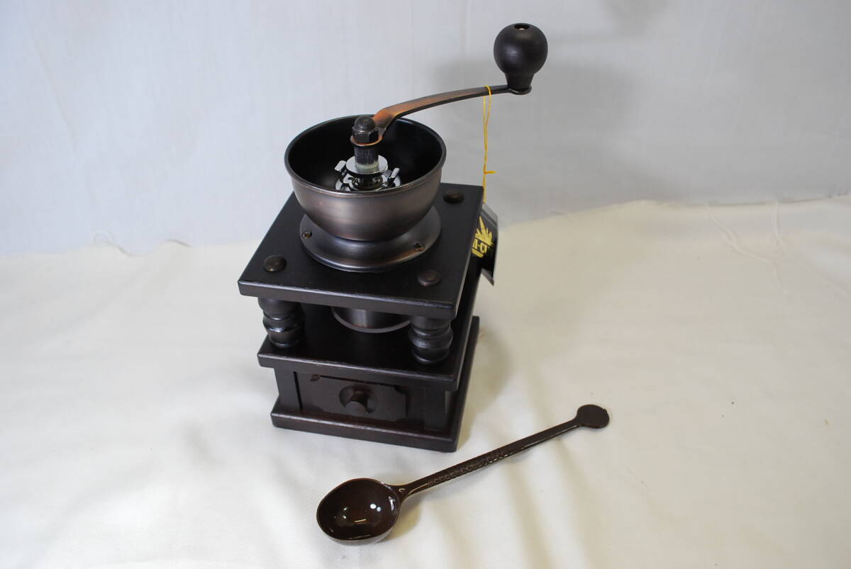 Yahoo!オークション - S96 未使用 HARIO ハリオ 切れ味抜群 コーヒーミ...