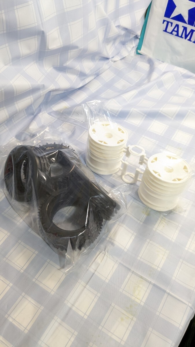 Yahoo!オークション - タミヤ DT02 03シャーシ 2WD バギー タイヤ ホイ...