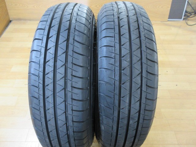 新車外しタイヤ バリ山 イボ付 2024年 195/80R15 107/105Q LT 2本 ヨコハマ ブルーアース BluEarth-Van NV350 キャラバン 200系 ハイエース ...