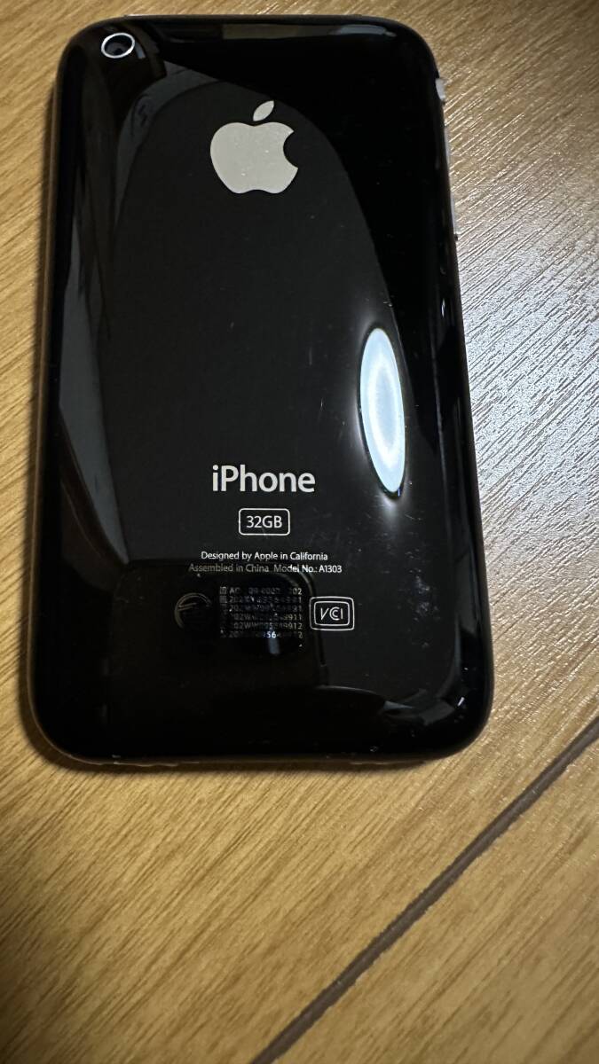 iPhone 3GS 32GB 黒(iPhone)｜売買されたオークション情報、yahooの商品情報をアーカイブ公開 - オークファン（aucfan.com）