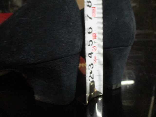 Yahoo!オークション - S340/フェラガモ Ferragamo パンプス 5B ネイビ...
