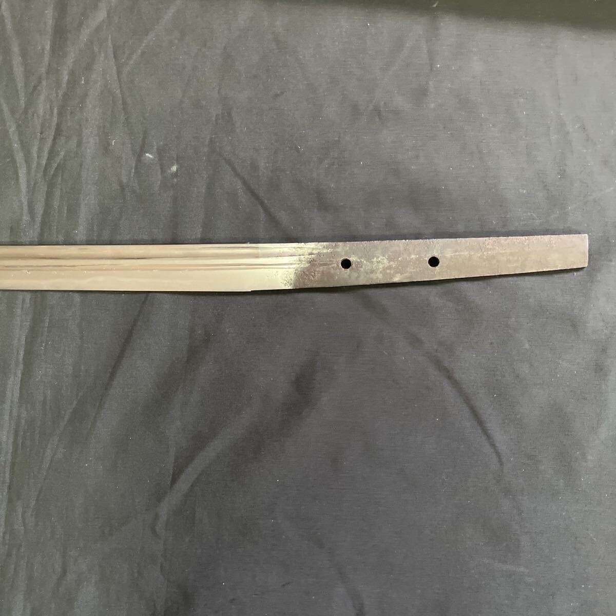 Yahoo!オークション - 刀/長さ66.1cm /反り0.7cm/目釘有/時代物/無銘/...