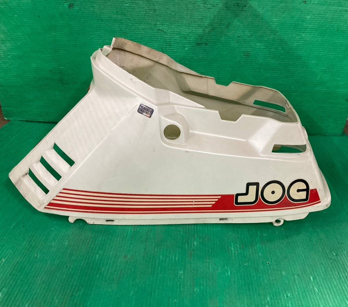 Yahoo!オークション - 140 E5【27V JOG ペリカンジョグ】シートカウル ...