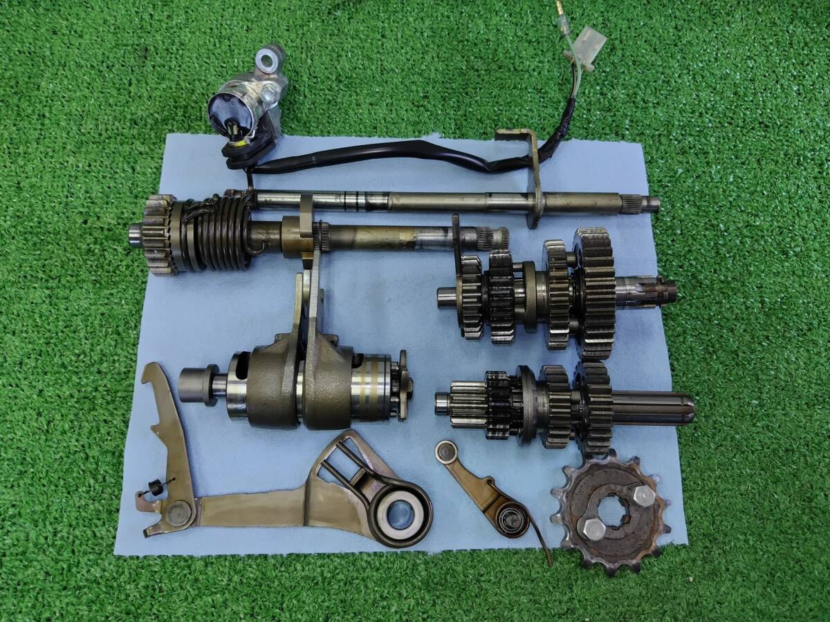 Yahoo!オークション - ホンダ リトルカブ FI AA01 純正 4速 ミッショ...