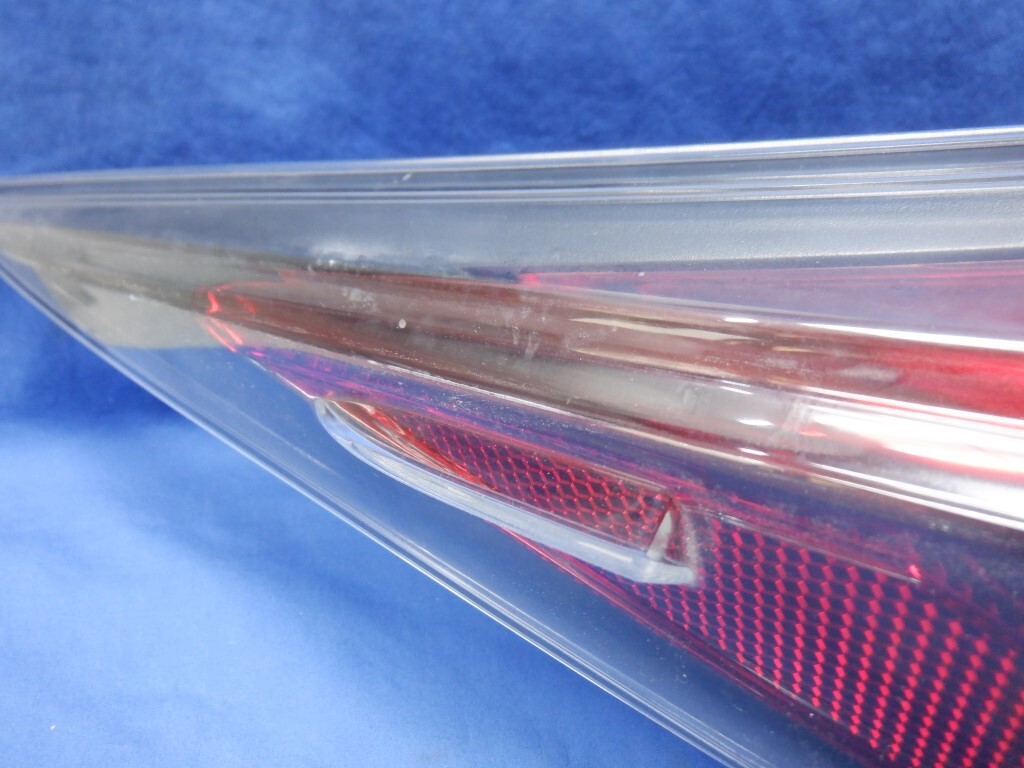 Yahoo!オークション - プリウス ZVW50 前期 左テールランプ ジャンク品...