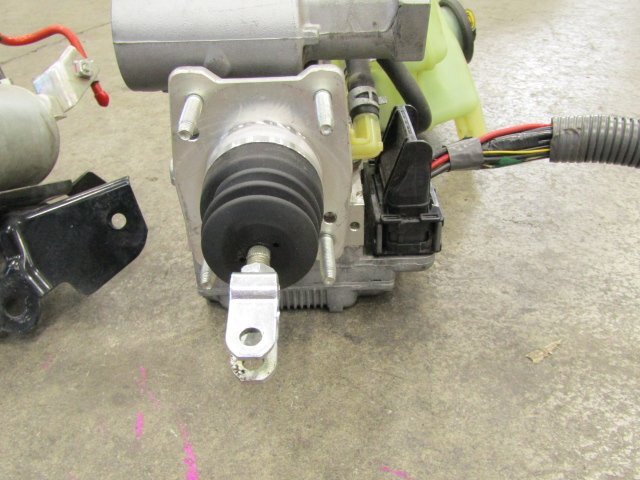 Yahoo!オークション - [G56+G1] トヨタ NHP10 アクア ABSブレーキアク...