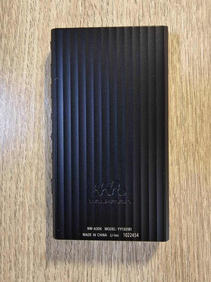 SONY ハイレゾ WALKMAN NW-A306 32GB ブラック オマケケース付(本体)｜売買されたオークション情報、yahooの商品情報をアーカイブ公開 - オークファン（aucfan ...