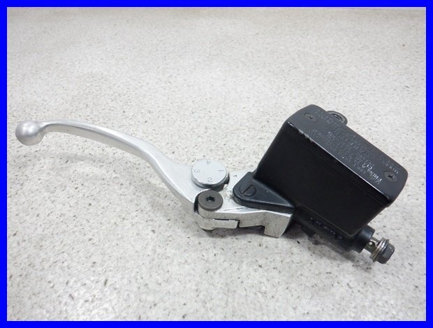 Yahoo!オークション - K667 GSF1200 GV75A フロントブレーキマスター ...