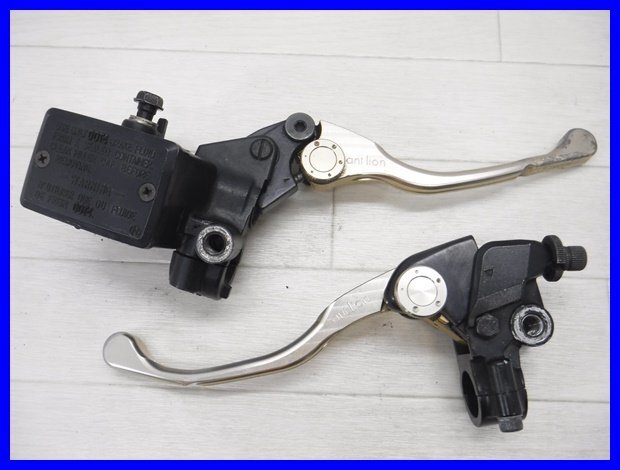 Yahoo!オークション - A279 ZR-7 ZR750F フロントブレーキマスター ク...