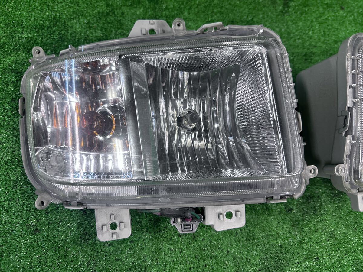 Yahoo!オークション - 7518-231008 ムーブ L175S フロント フォグラン...