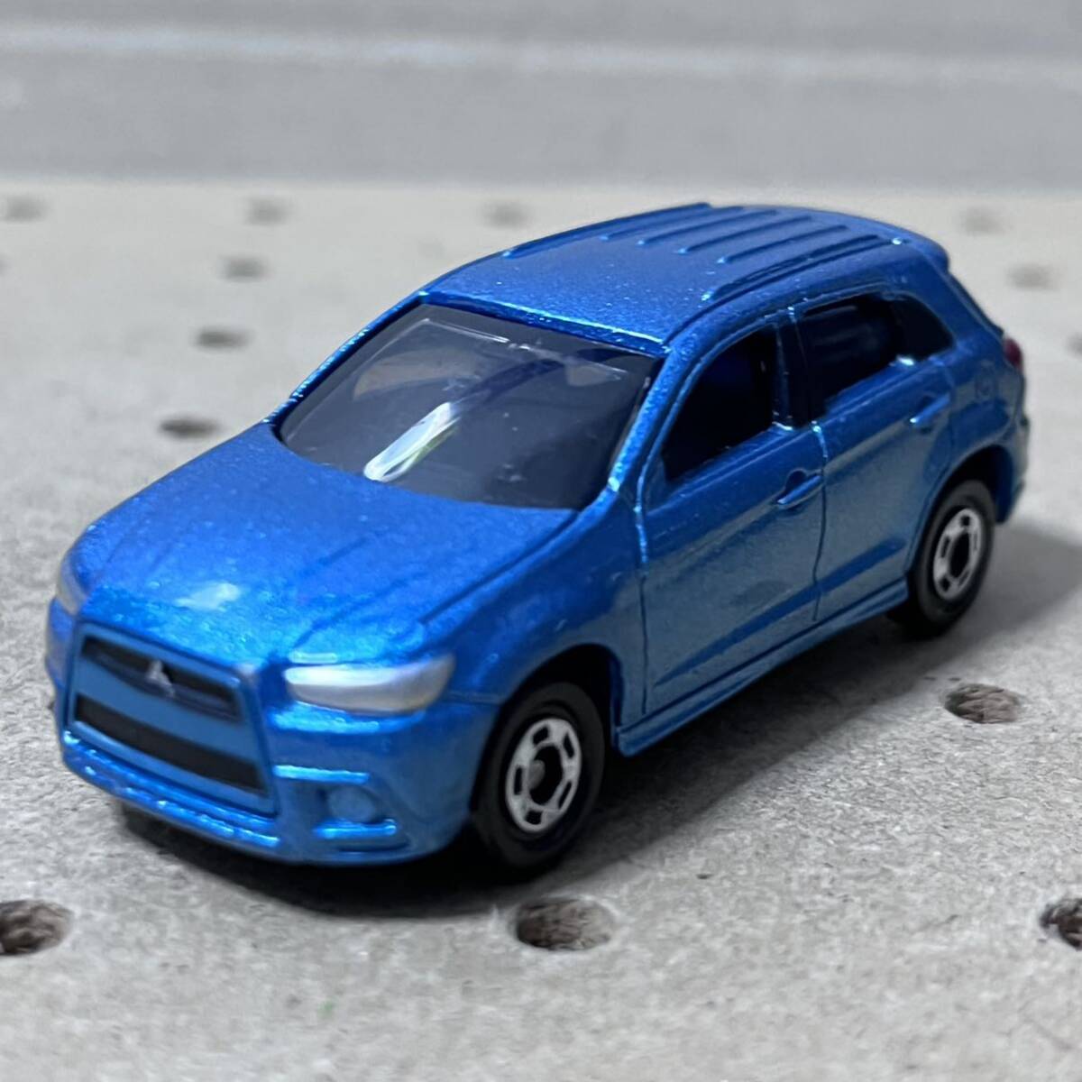 Yahoo!オークション - トミカ 三菱RVR 絶版