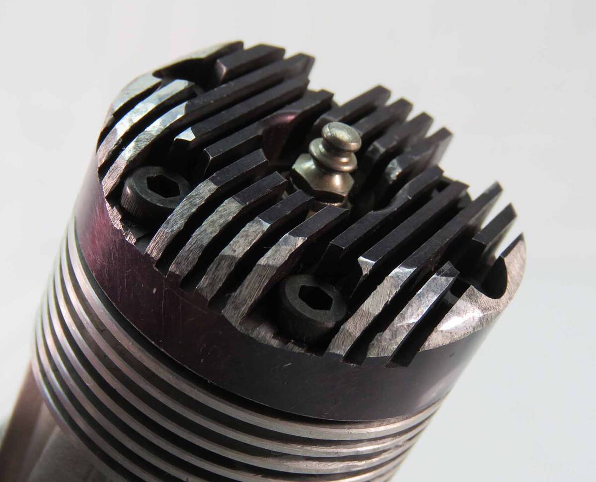 Yahoo!オークション - YS-ENGINE 60FR 箱 取説無し