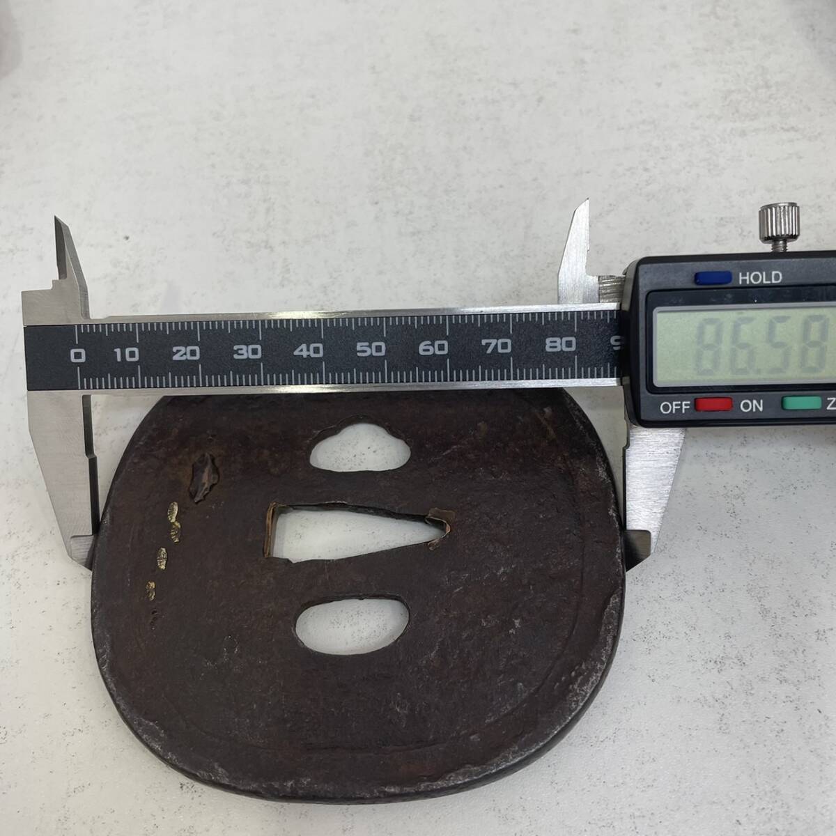 Yahoo!オークション - 【TC0925】⑦ 刀鍔 無銘 約156g 刀装具 アンティ...