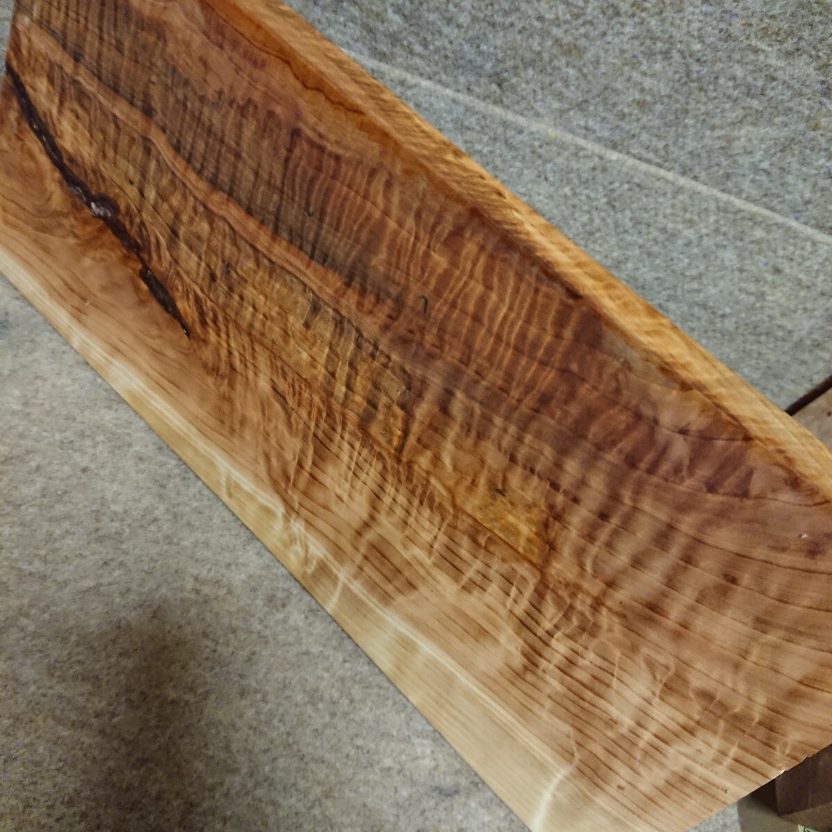 Yahoo!オークション - 希少銘木杉瘤超極美杢極縮み杢幅広ブロック 765g