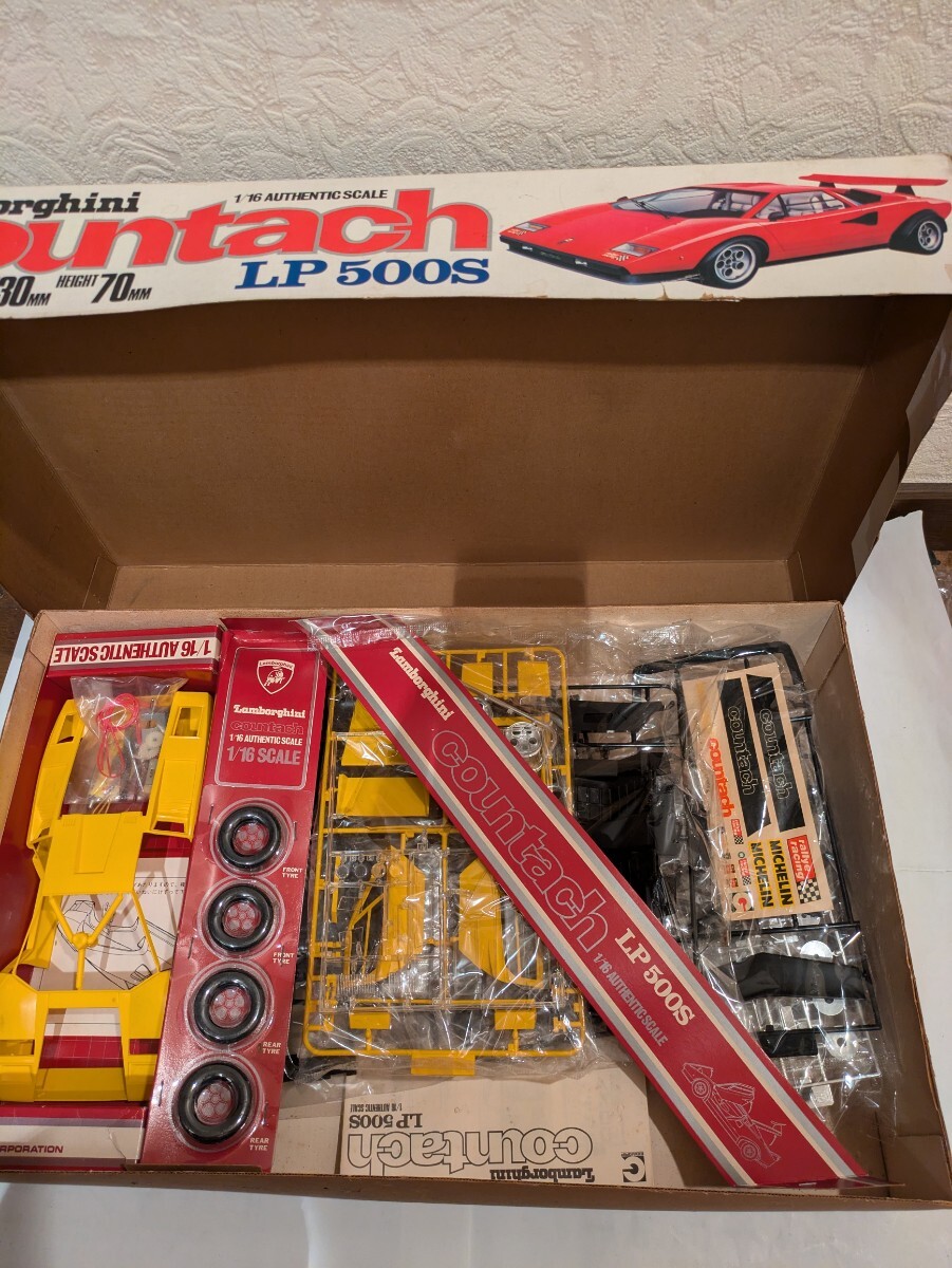 Yahoo!オークション - 1/16 永大 ランボルギーニ カウンタック LP500S...