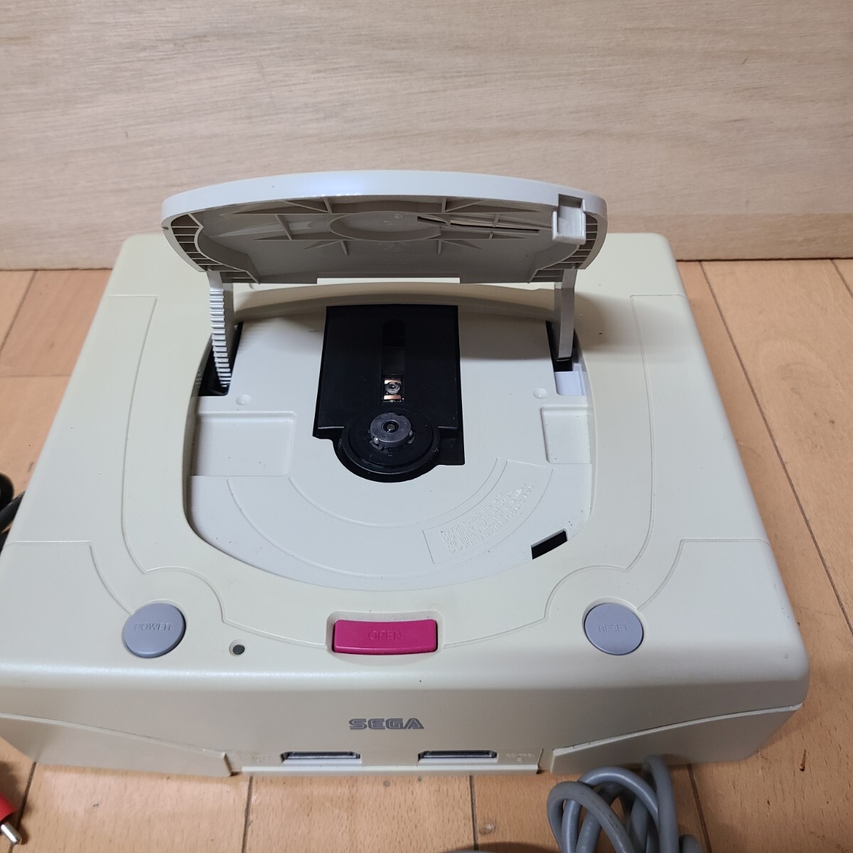 Yahoo!オークション - SEGA SS セガサターン 本体 HST-3220 動作品 コ...