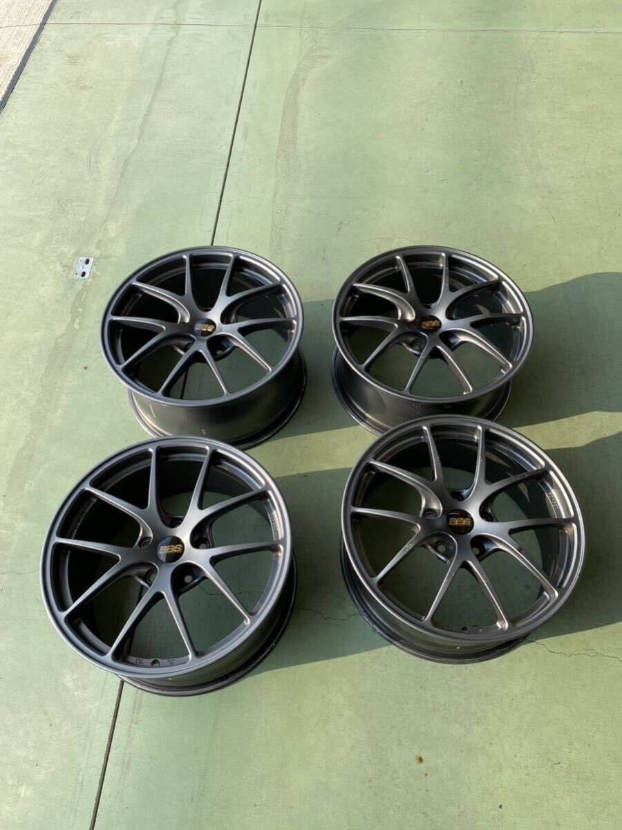 Yahoo!オークション - 軽量 鍛造 BBS RI-A 18インチ RI-A024 RI-A025 P...