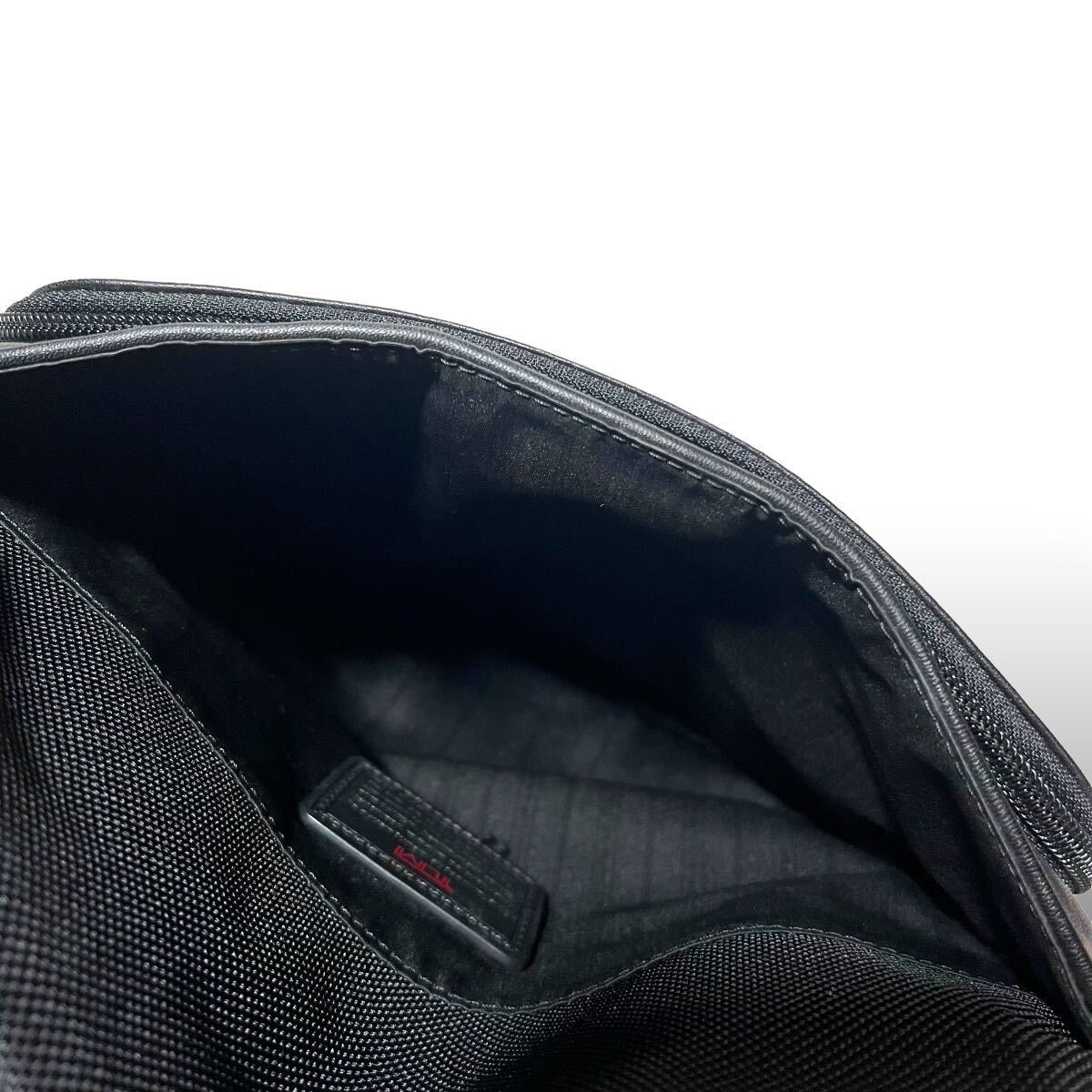 Yahoo!オークション - TUMI オールレザー スモール フラップ クロスボ...