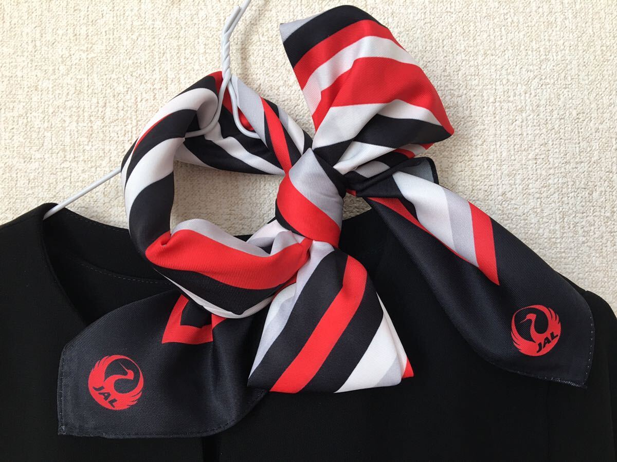 Yahoo!オークション - JAL CAスカーフ 客室乗務員 送料無料