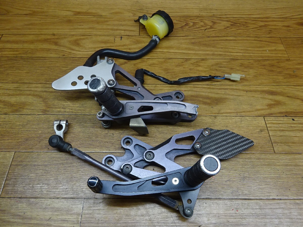 K102 ZX-10R ZXT00C スパイス 社外バックステップ左右(カワサキ用)｜売買されたオークション情報、yahooの商品情報をアーカイブ公開 - オークファン（aucfan.com）