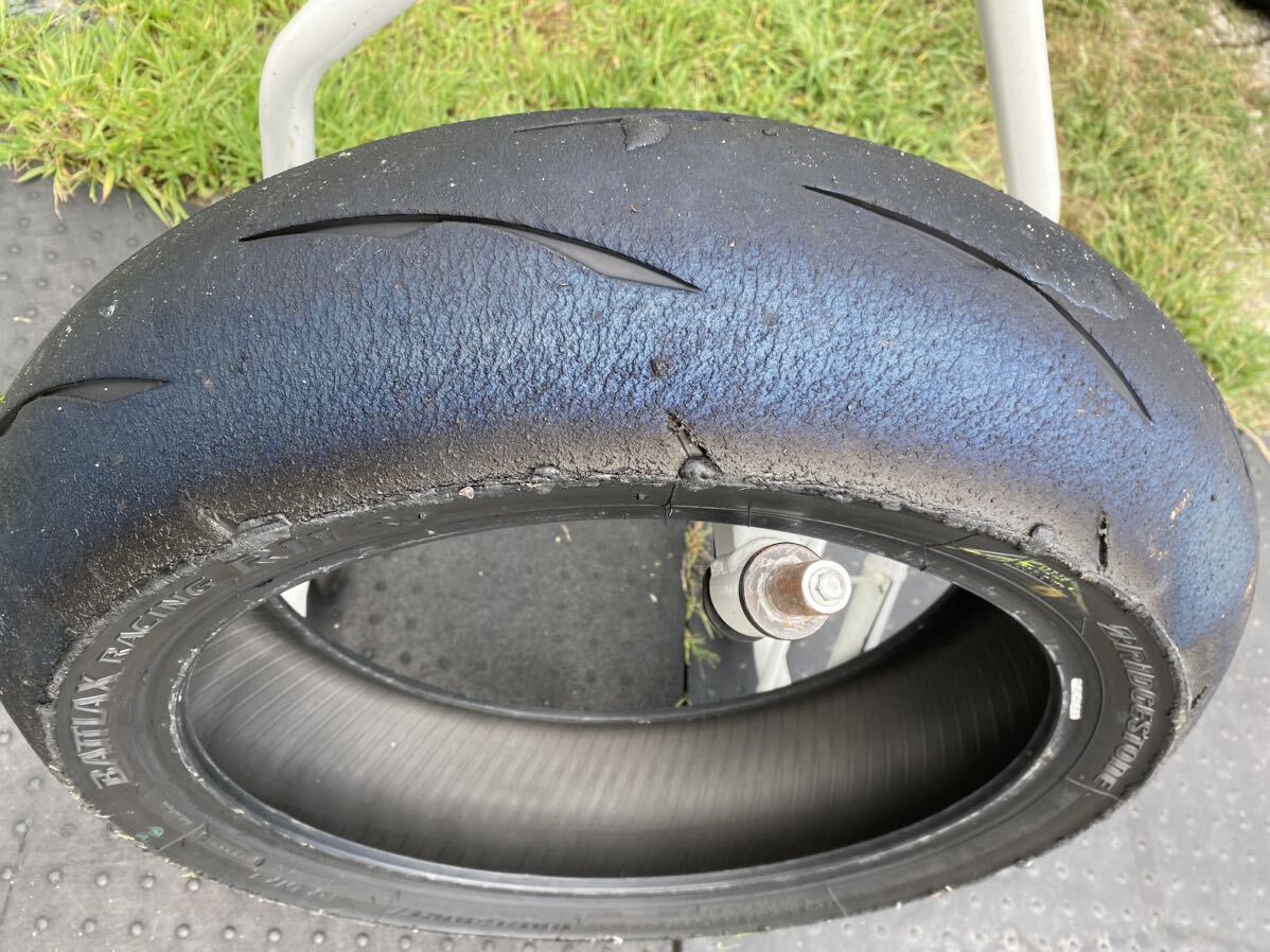 Yahoo!オークション - BATTLAX ブリヂストン ST600 R11 120. 180 売り...