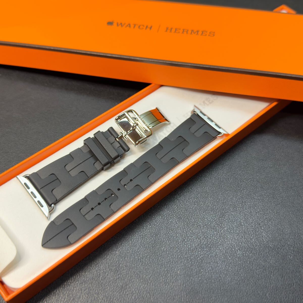 Yahoo!オークション - 即決 未使用 Series10 キリム Apple Watch Herm...