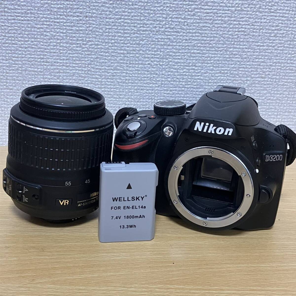通電確認済みNikon デジタル一眼レフD3200 レンズキット(家電、AV、カメラ)｜売買されたオークション情報、yahooの商品情報をアーカイブ公開 - オークファン（aucfan.com）