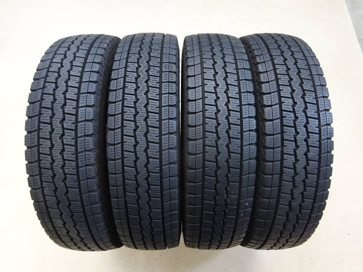 ST-28 DL WINTERMAXX SV01 155/80R14 88/86N LT 4本 程度良好 溝あり 約9分山 高年式 2022年式 バン 等に是非(中古品)｜売買された ...