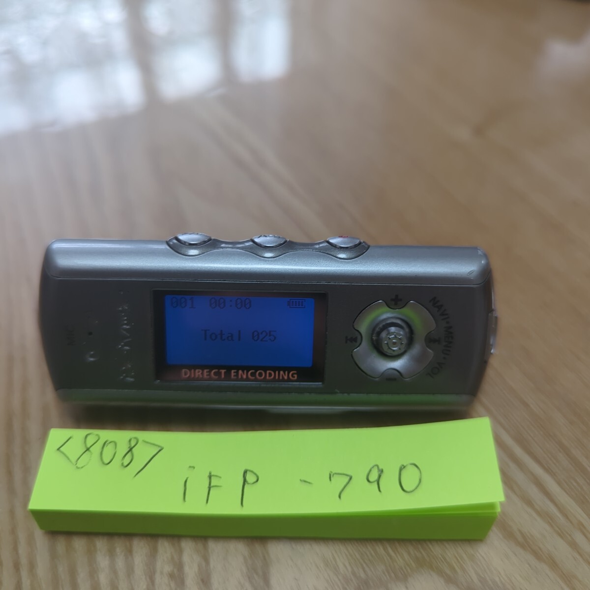 Yahoo!オークション - 〈808〉アイリバー Iriver iFP-790 256MB 音楽プ...