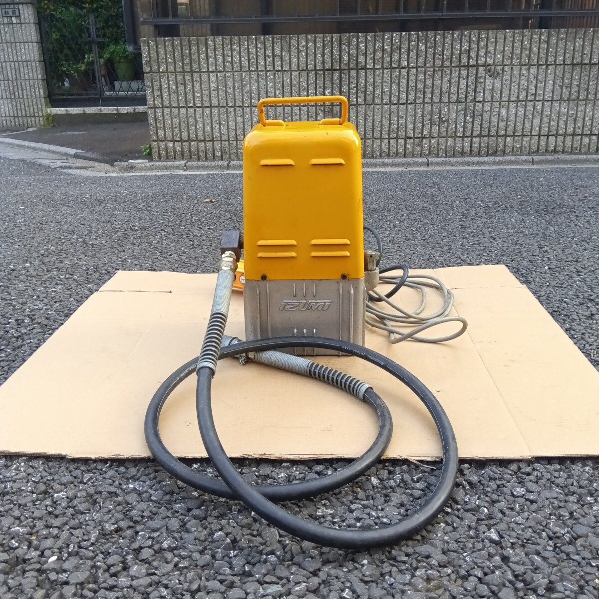 Yahoo!オークション - 大特価 値下げ110000円 PB-10N R14E-F 泉精器 IZ...