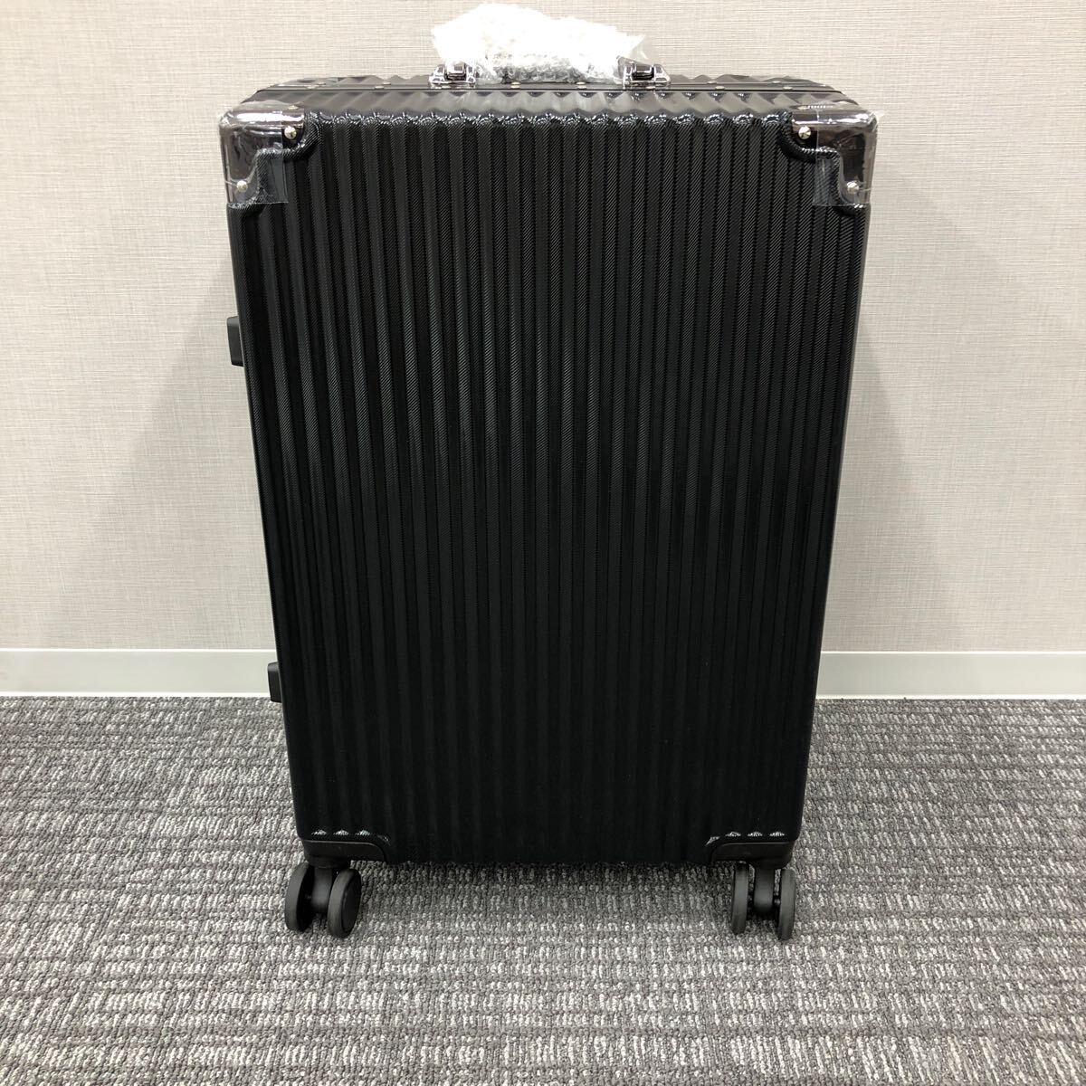 Yahoo!オークション - キャリーケース スーツケース60L キャリーバッグ...