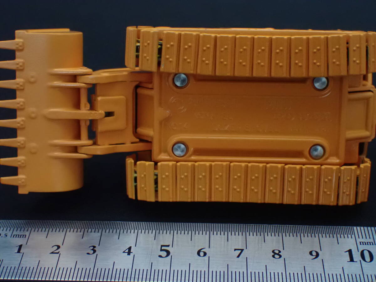 Yahoo!オークション - KOMATSU D65S カスタム 1/50