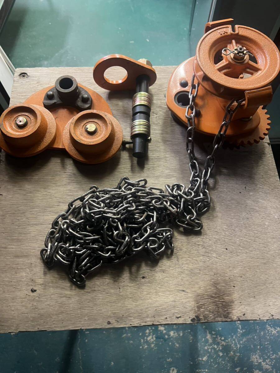 VITAL GEARED TROLLEY 1TONチェーンブロック 1t(工具、DIY用品)｜売買されたオークション情報、yahooの商品情報をアーカイブ公開 - オークファン（aucfan.com）