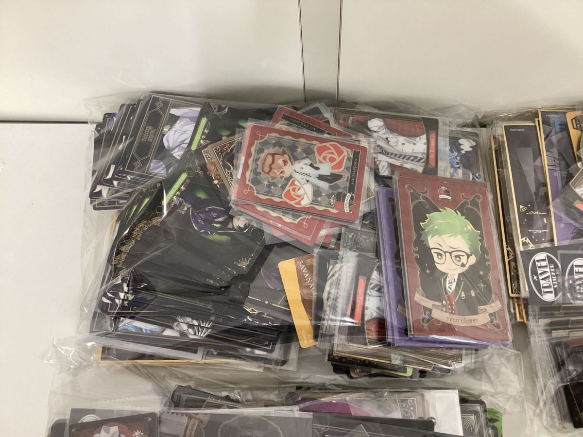 現状 ツイステッドワンダーランド ツイステ グッズ まとめ売り ハーツラビュル寮 サバナクロー寮 イグニハイド寮 紙類 カード 他(コミック、アニメグッズ)｜売買されたオークション情報 ...