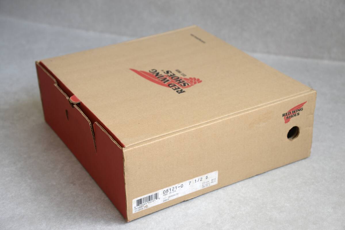 箱付き】【US7 5D】廃盤 12年製 レッドウィング 8121 アイアン 箱付き】【US7 5D】廃盤 12年製 レッドウィング 8121 アイアン