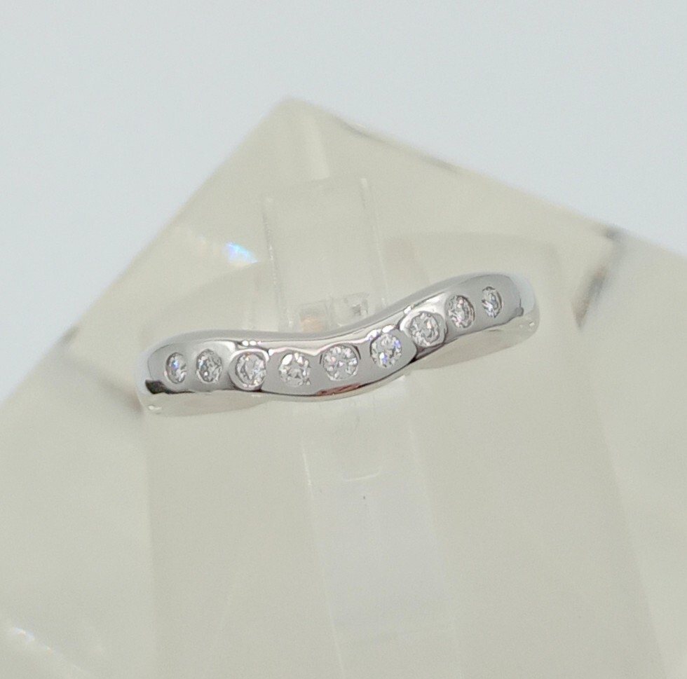 ティファニー Pt950 カーブドバンドリング 9号 ダイヤ付 5.2g TIFFANY＆Co. プラチナ(プラチナ)｜売買されたオークション情報、yahooの商品情報をアーカイブ公開 ...