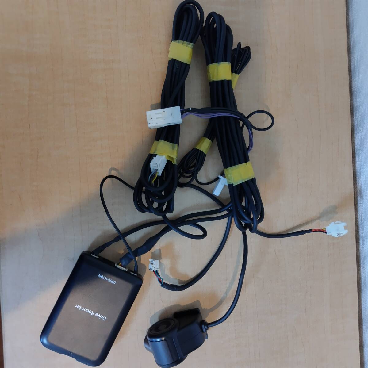 Yahoo!オークション - ダイハツ純正ドライブレコーダー DRN-H70N