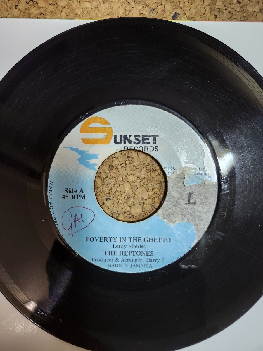 Yahoo!オークション - heptones - poverty in the ghetto (sunset)